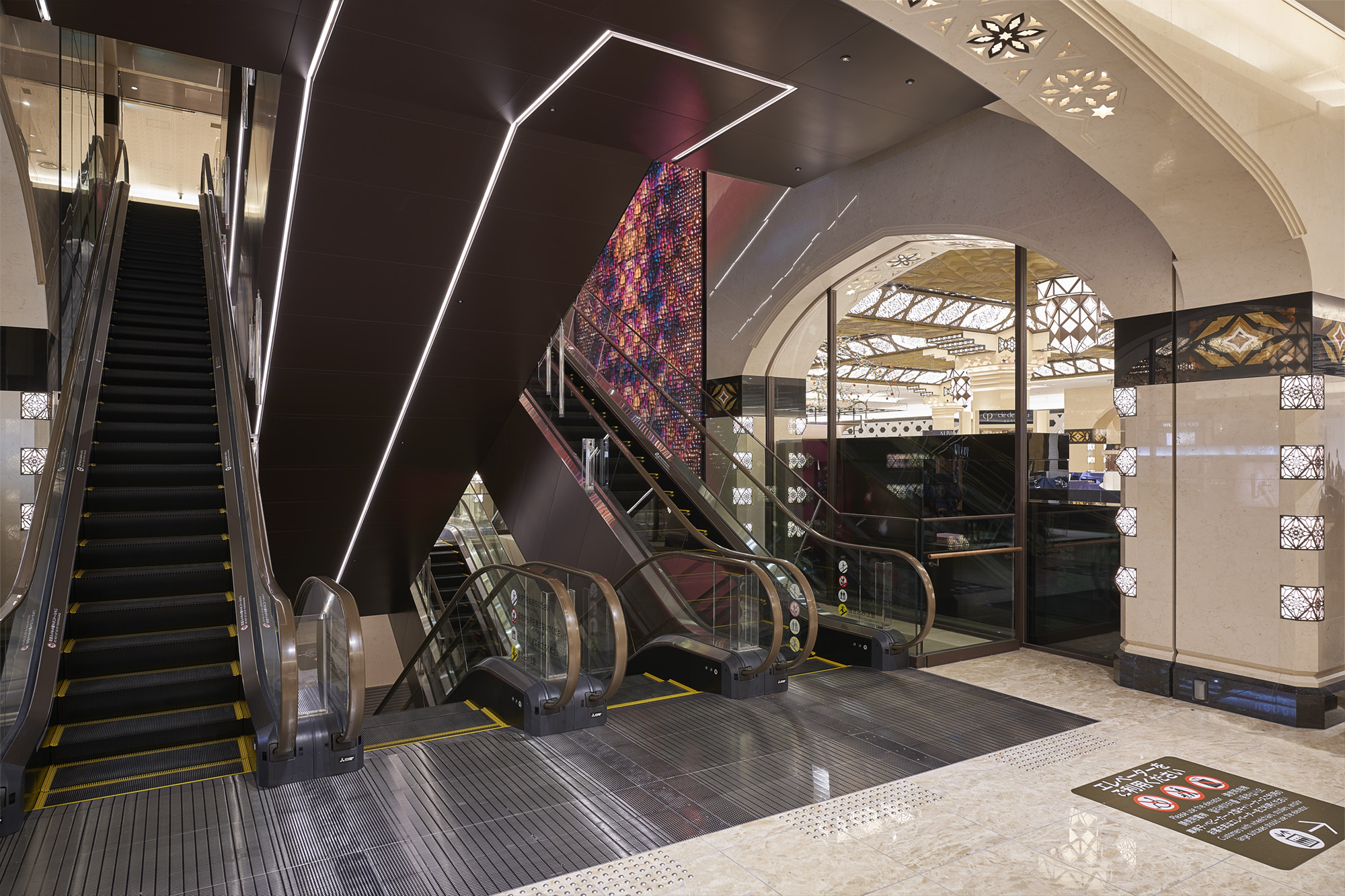 D-WALL | Work | Flowplateaux